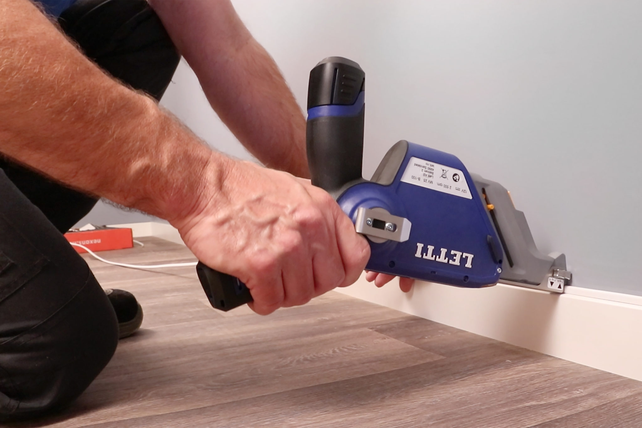 Autohammer - batteridrevet magasinverktøy - Letti AS